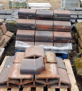 Terracotta Triangular Wall Coping Red 12" - Watling Reclamation