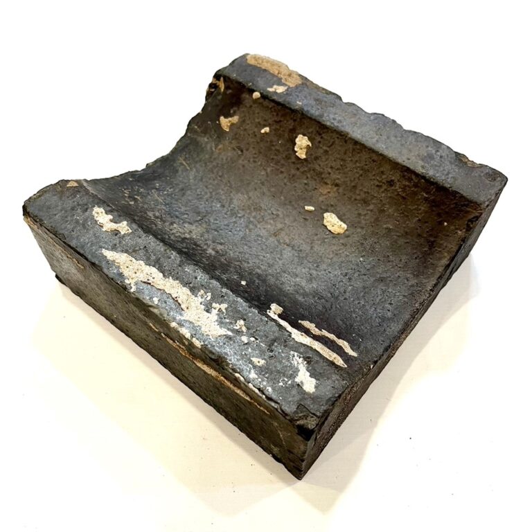 Gully Brick Blue 9" (Reclaimed) - Watling Reclamation