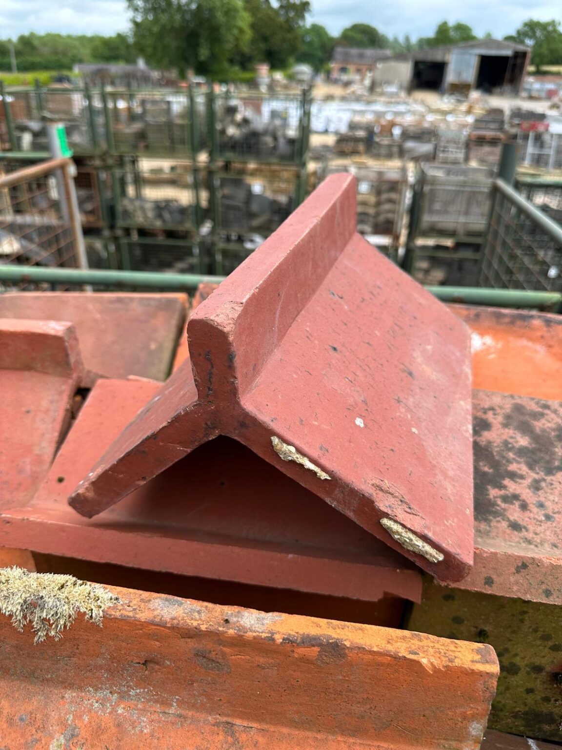 Red Clay Blank Crested Ridge Tiles - Watling Reclamation