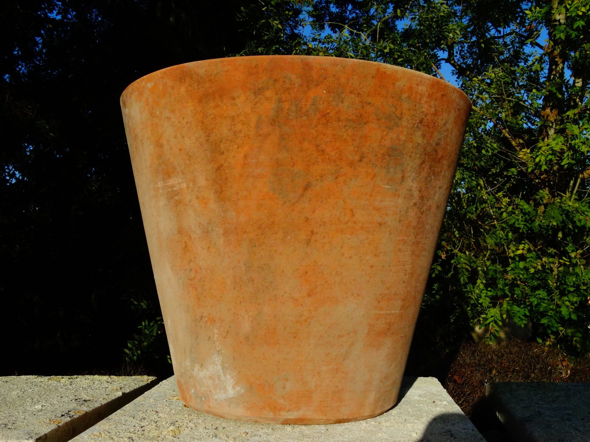 Handmade Italian Tall Plain Pot - Watling Reclamation