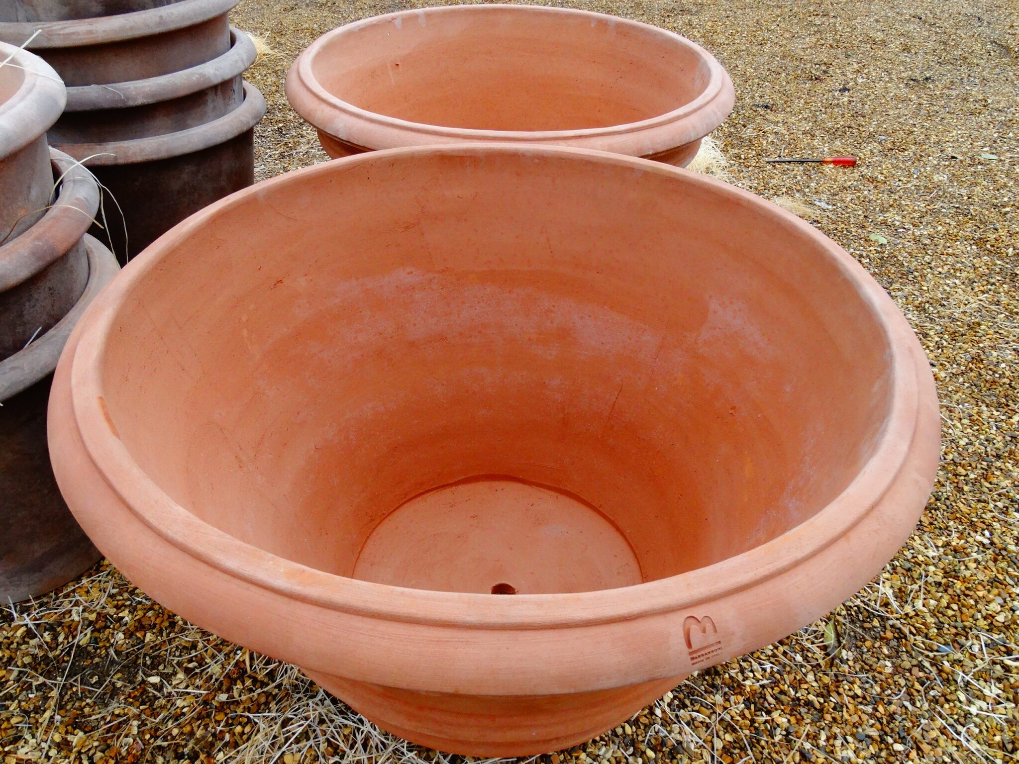 Handmade Italian Tuscan Plain Rolled Rim Pot - Watling Reclamation