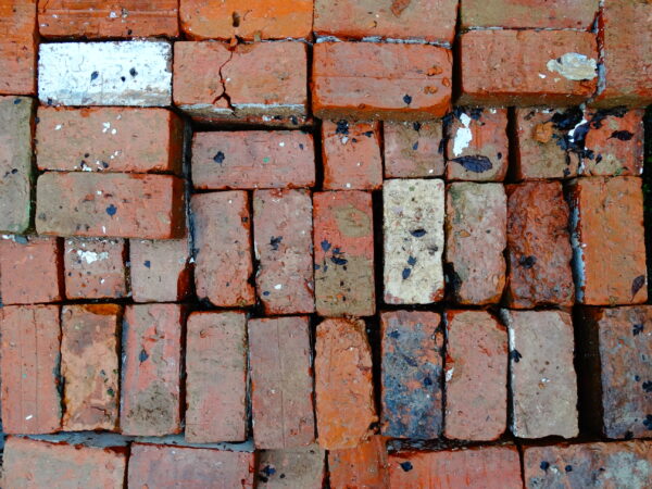Victorian Smooth Faced Barn Bricks - Watling Reclamation