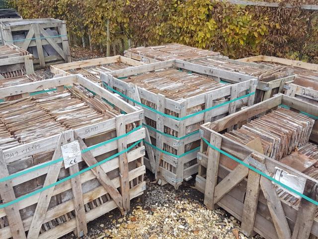 Clay Handmade Nib Roof Tile Red / Black / Buff (Reclaimed) - Watling ...