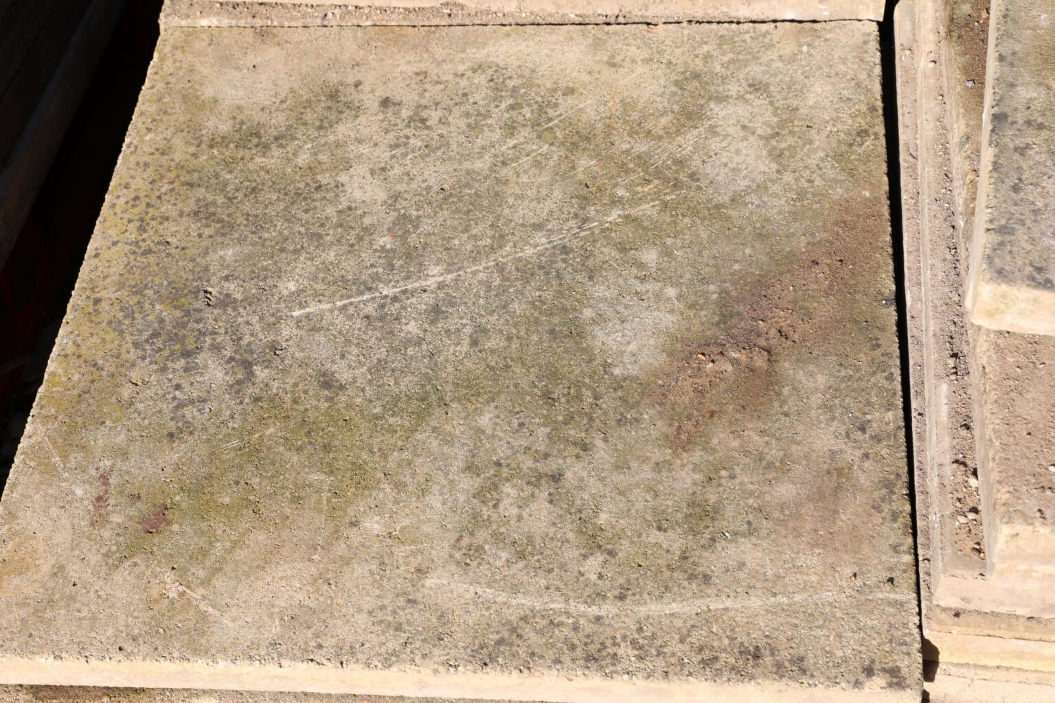 Concrete Paving Slabs Reclaimed 61cm x 61cm - Watling Reclamation