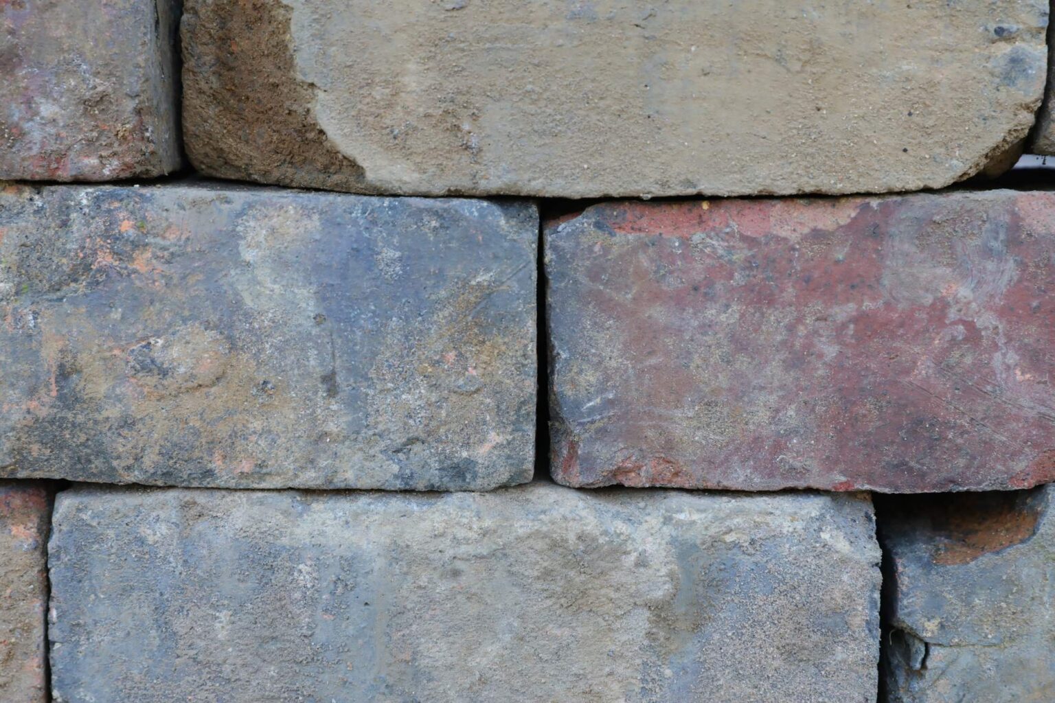 Bricks : Reclaimed & New - Watling Reclamation