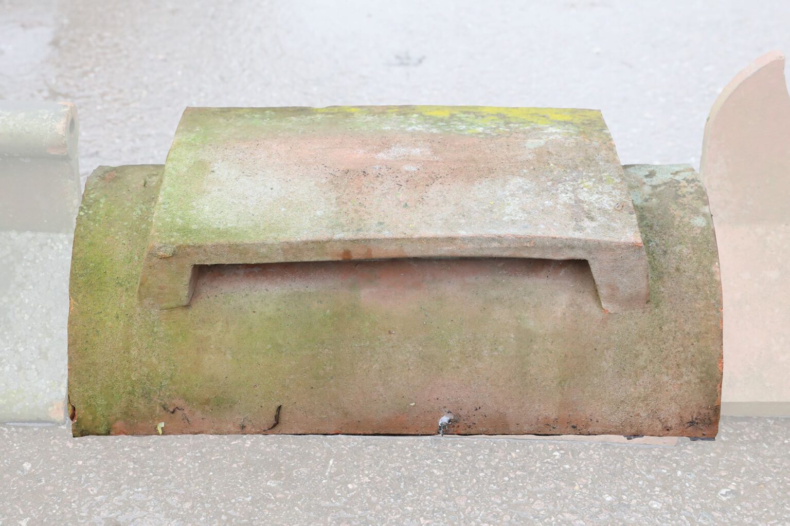 Reclaimed Ridge Tiles - Watling Reclamation