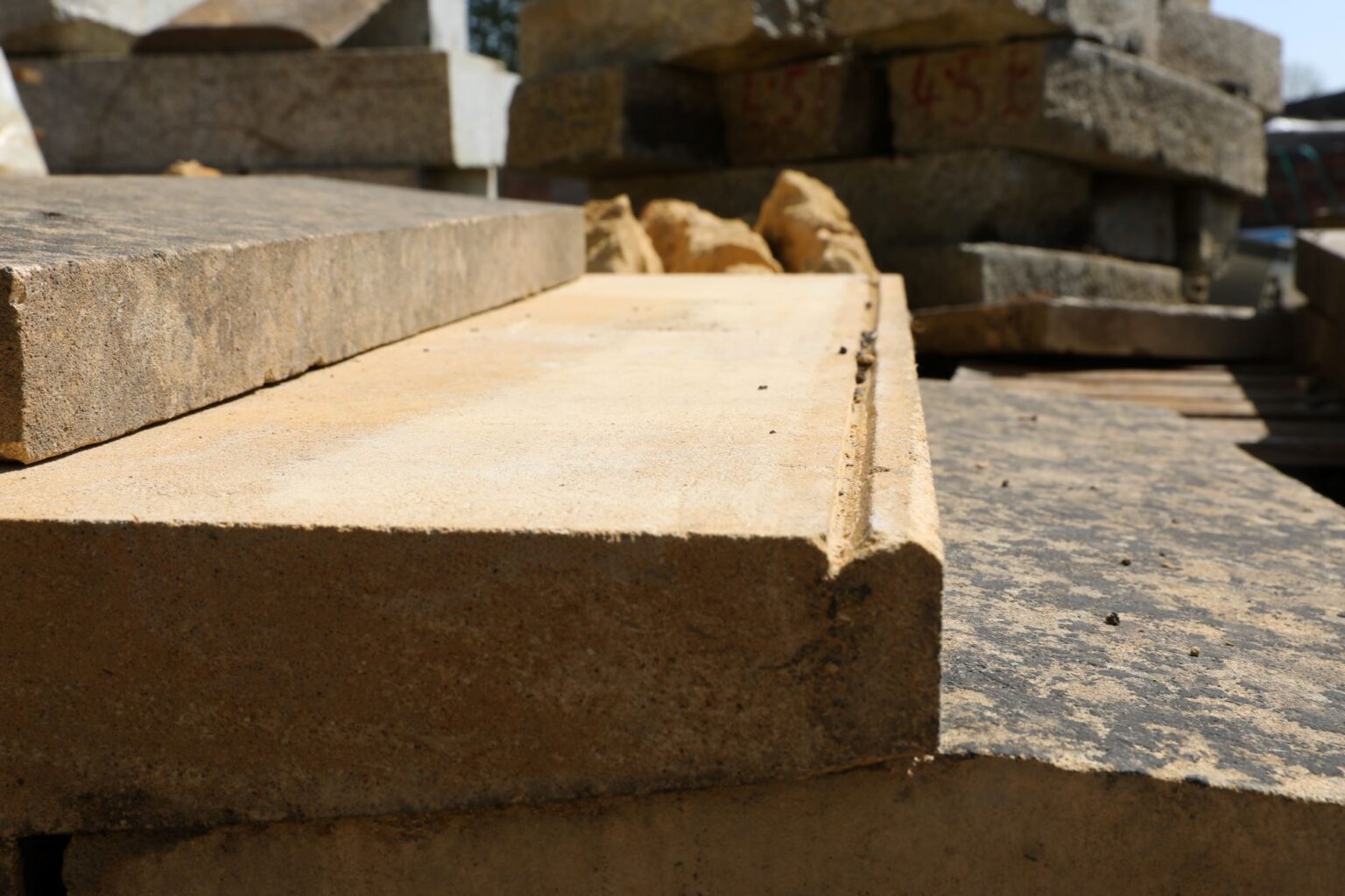 Wall Copings (Reclaimed & New) - Watling Reclamation