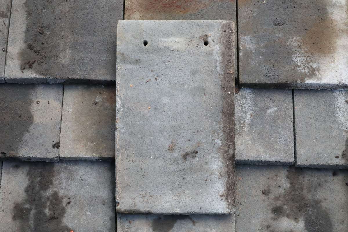 Redland Plain Grey Concrete Roof Tile New 10½" - Watling Reclamation